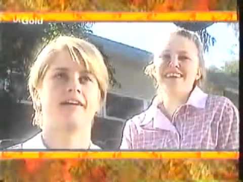 Neighbours 1995 Opening Titles Version 2 - YouTube