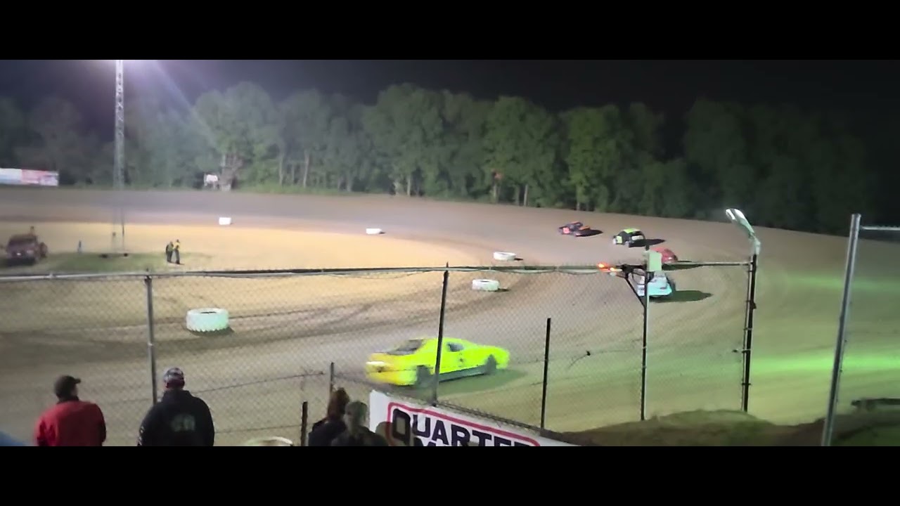 Butler speedway 9/6/2025 - YouTube