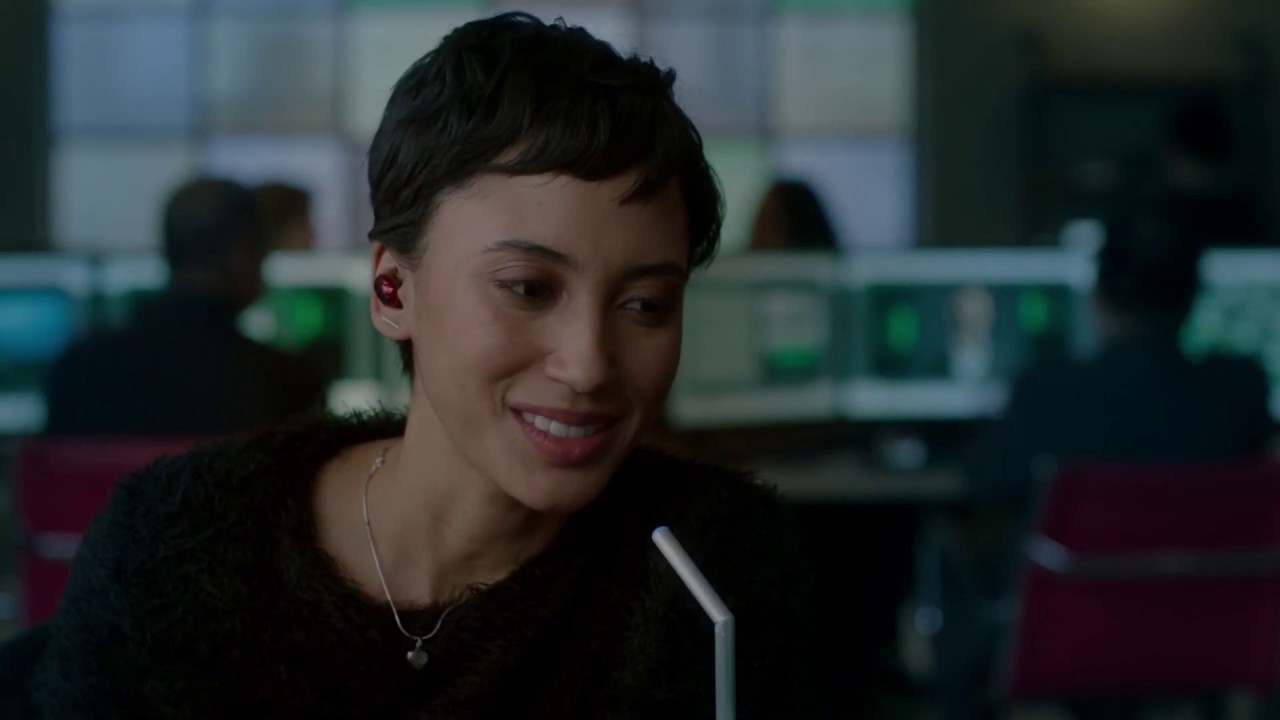 UPLOAD : Season 1,Nora: welcome to UPLOAD - YouTube