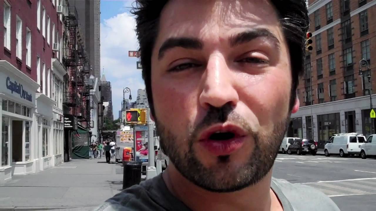 Greg Cerrone annonce une GROSSE soirée ! - YouTube