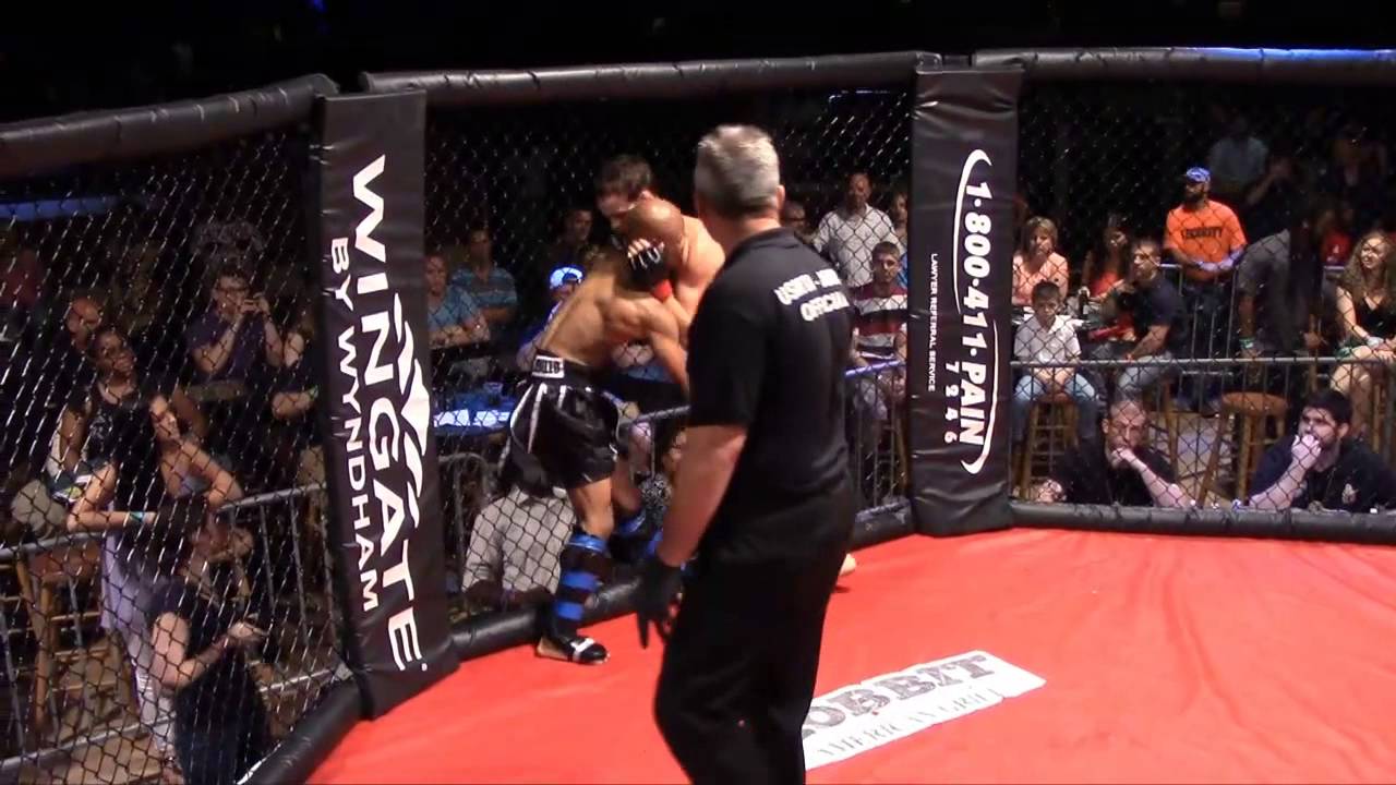 Combat Night XXX - Cole Ferrell vs DaMarcus Holmes - YouTube