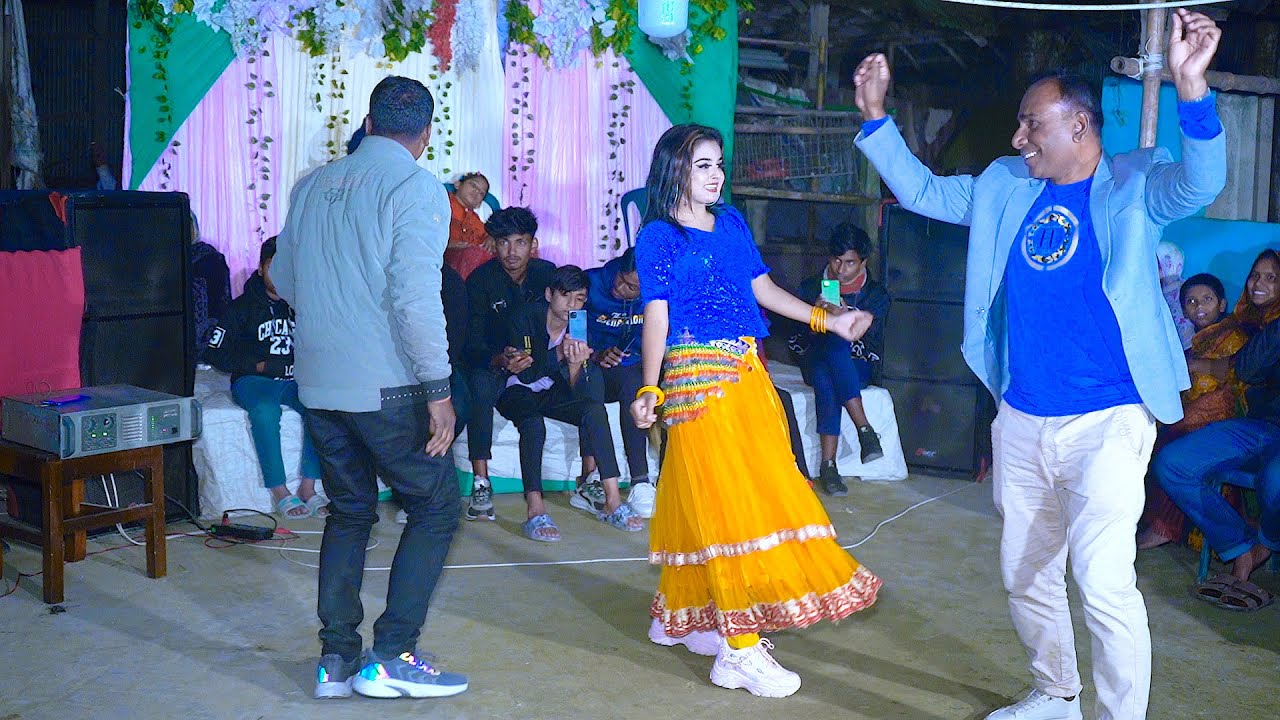 Jole Agun Bukete | জ্বলে আগুন বুকেতে | Bangla Wedding Dance Performnace | Juthi Official - YouTube