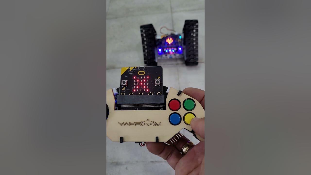 Microbit Makecode carro a control remoto Laboratorio Stem Mintic - YouTube