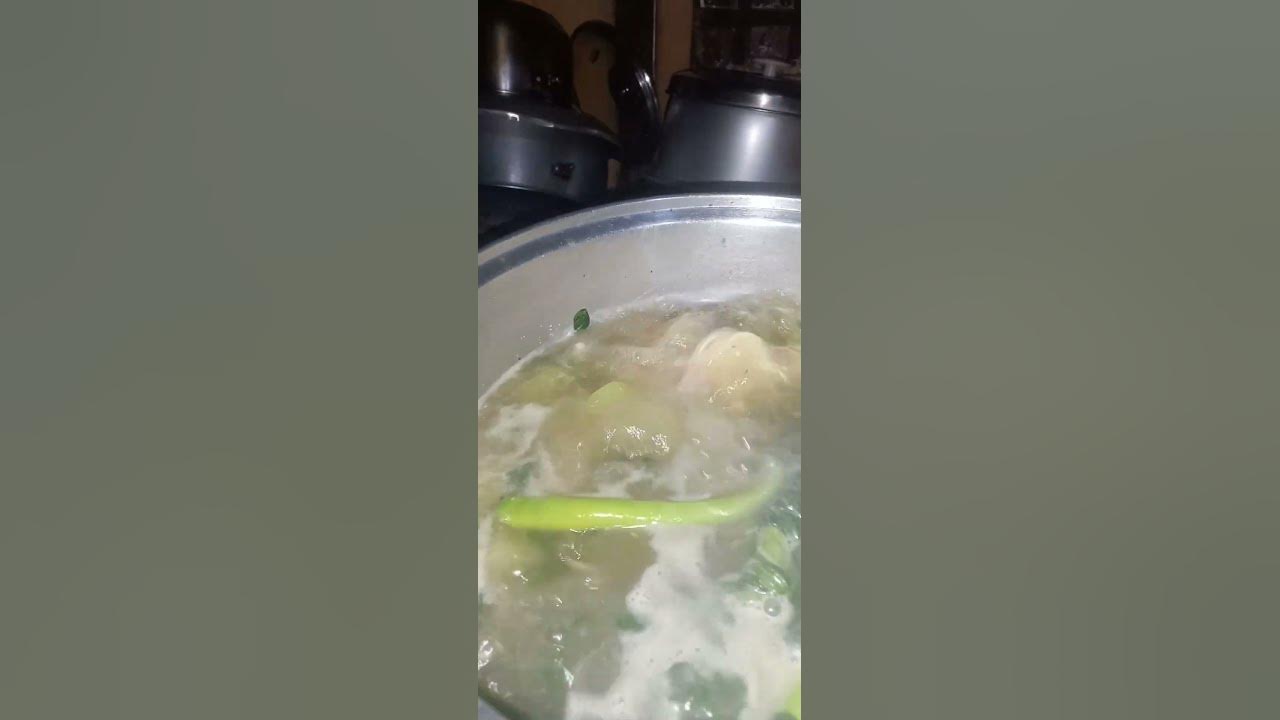 MAINIT NA SABAW NG TINOLANG MANOK KALAMI!!!!! - YouTube