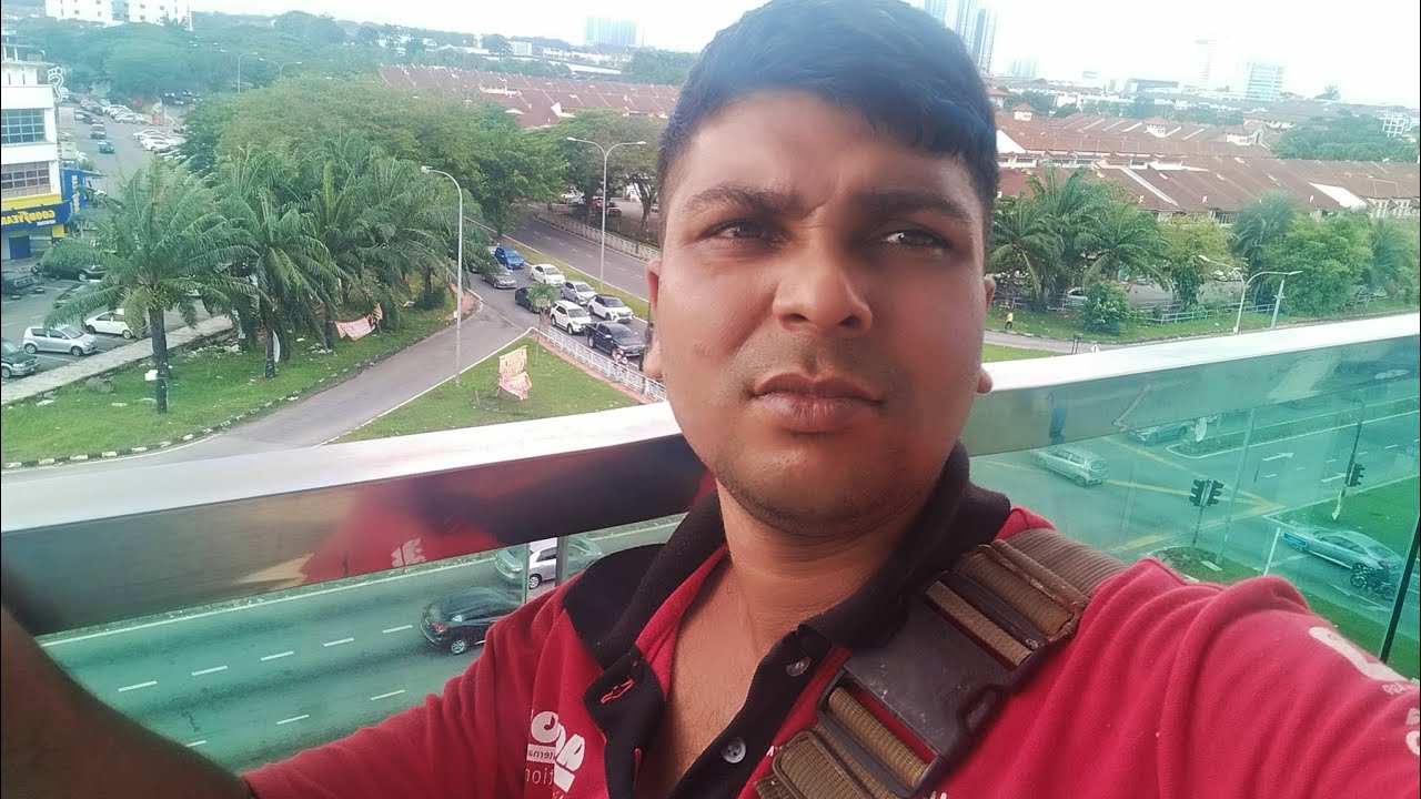 Some very nice clean street photography - YouTube