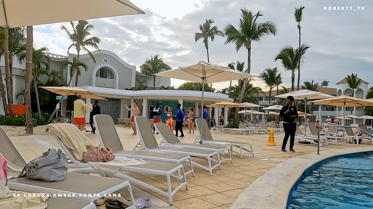 Pool party Team de animación BP Luxury Ambar Punta Cana / 4K HDR 60fps ...