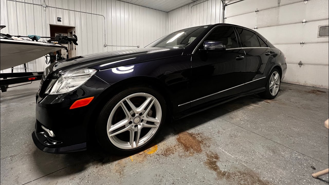 How to Polish Mercedes Benz Paint-For Beginners - YouTube