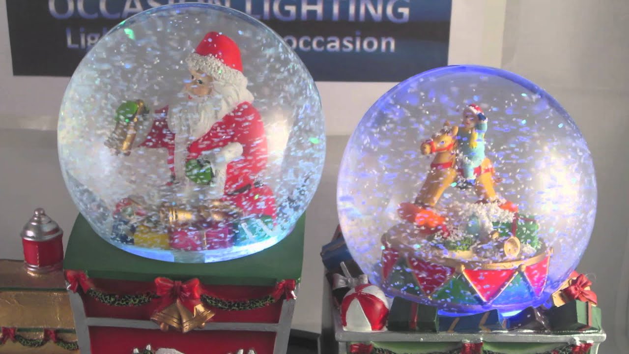 Christmas train Santa snow globe - YouTube