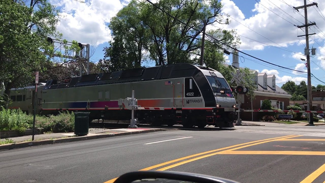 NJ Transit HD 60fps: ALP-45DP 4522 Leads Bergen County Line Train 1157 ...