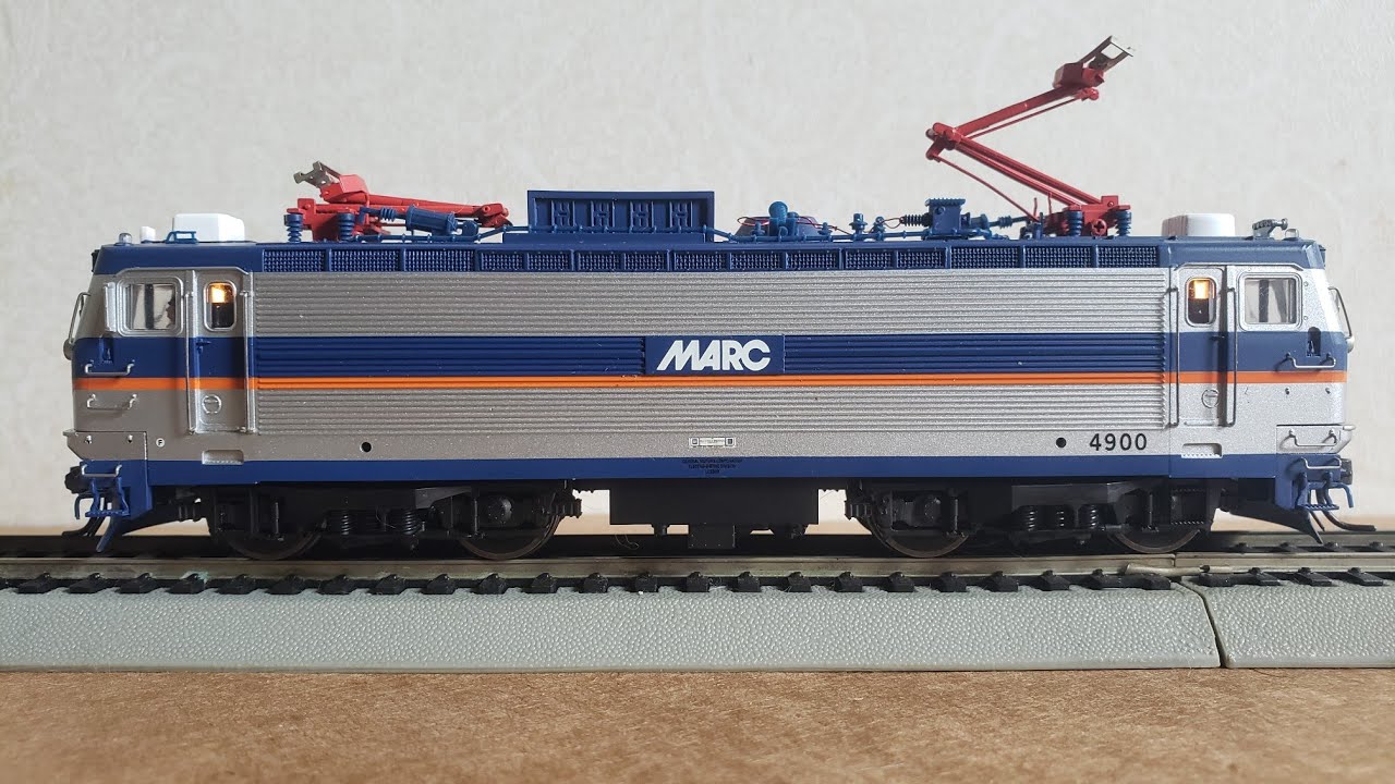 VD49: 1990's amtrak regonal with barrowed MARC unit! (atlas MARC aem7 ...