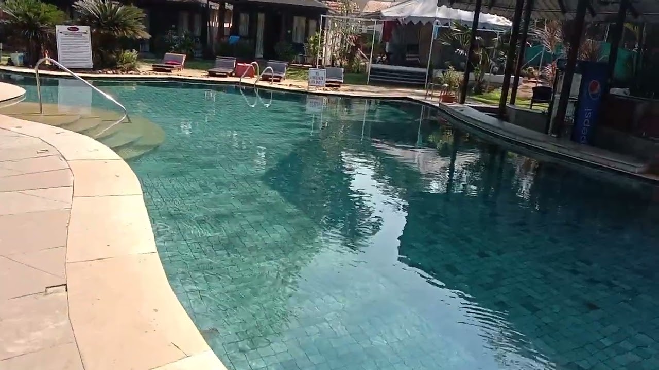 Swimming Pool View Of 19 Belo Cabana Resort Near Calangute Beach, Goa ...