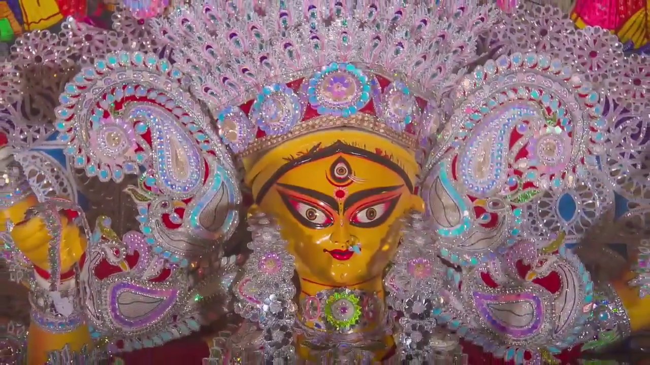 Durgotsab GK2 Durga Protima Saaj - YouTube