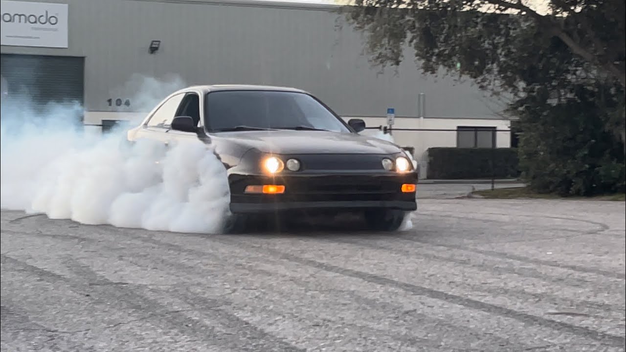 K24 Integra 2nd Gear Burnout (Open Header) - YouTube