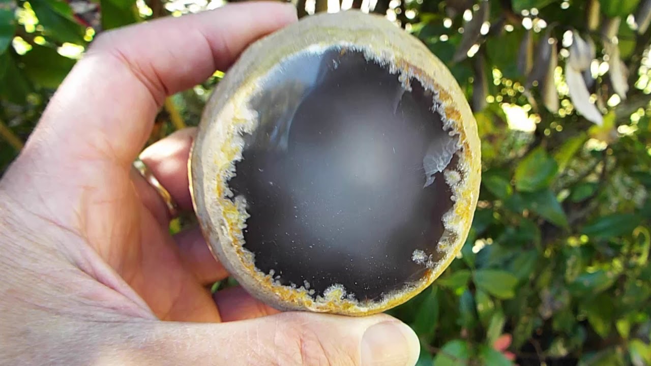 enhydro geode #w3 - YouTube