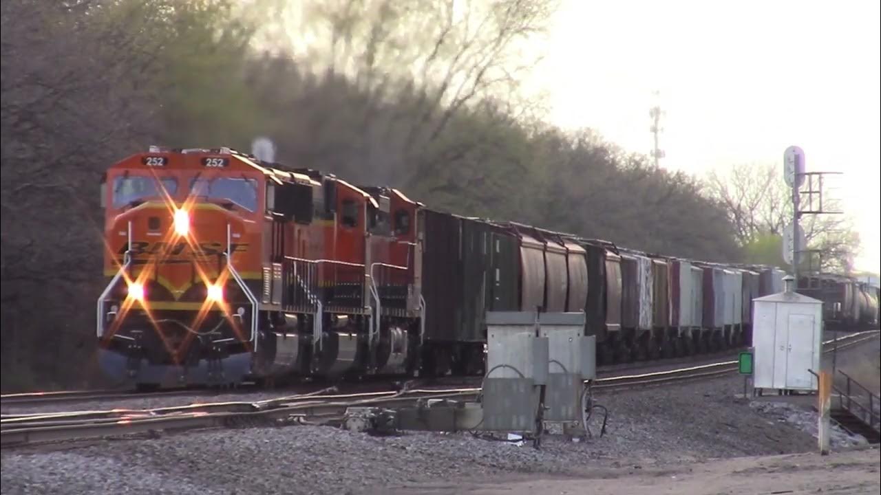 K5HL on BNSF SD75M 252 - BNSF Staples Sub - YouTube