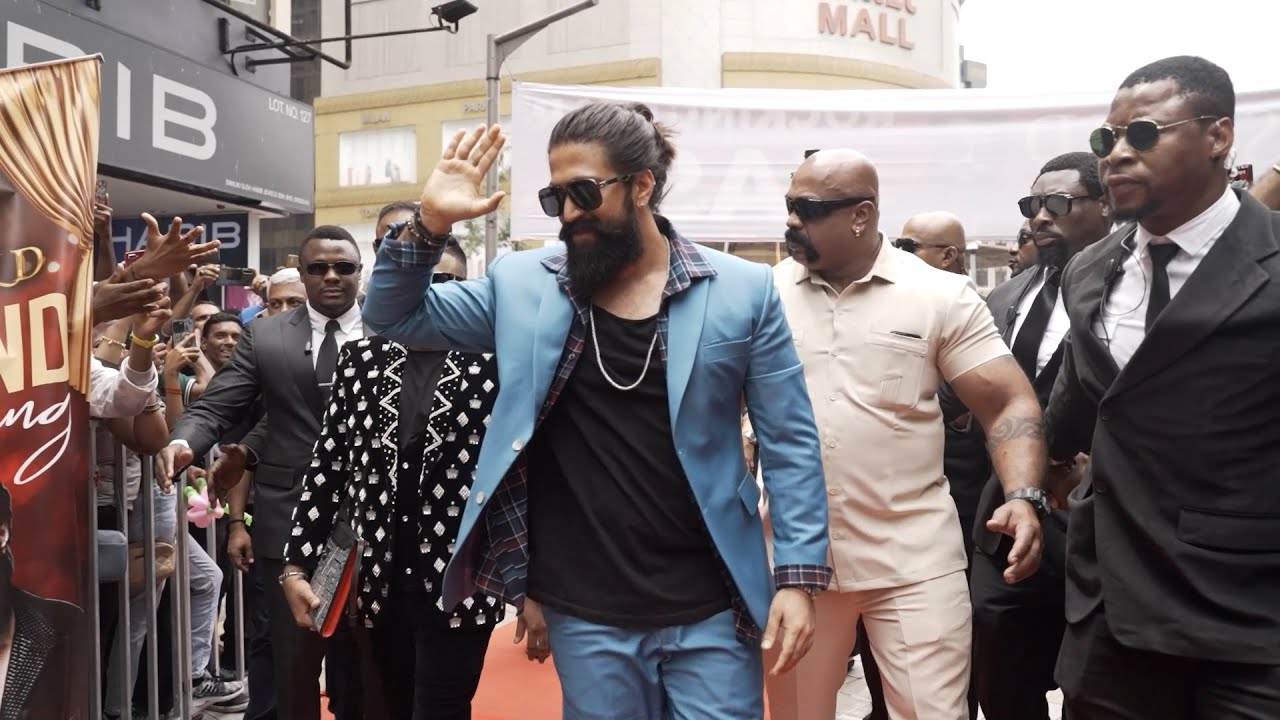 🔥😍 Rocking Star YASH at Malaysia 🔥| Grand Opening Of MS GOLD | Rocky ...