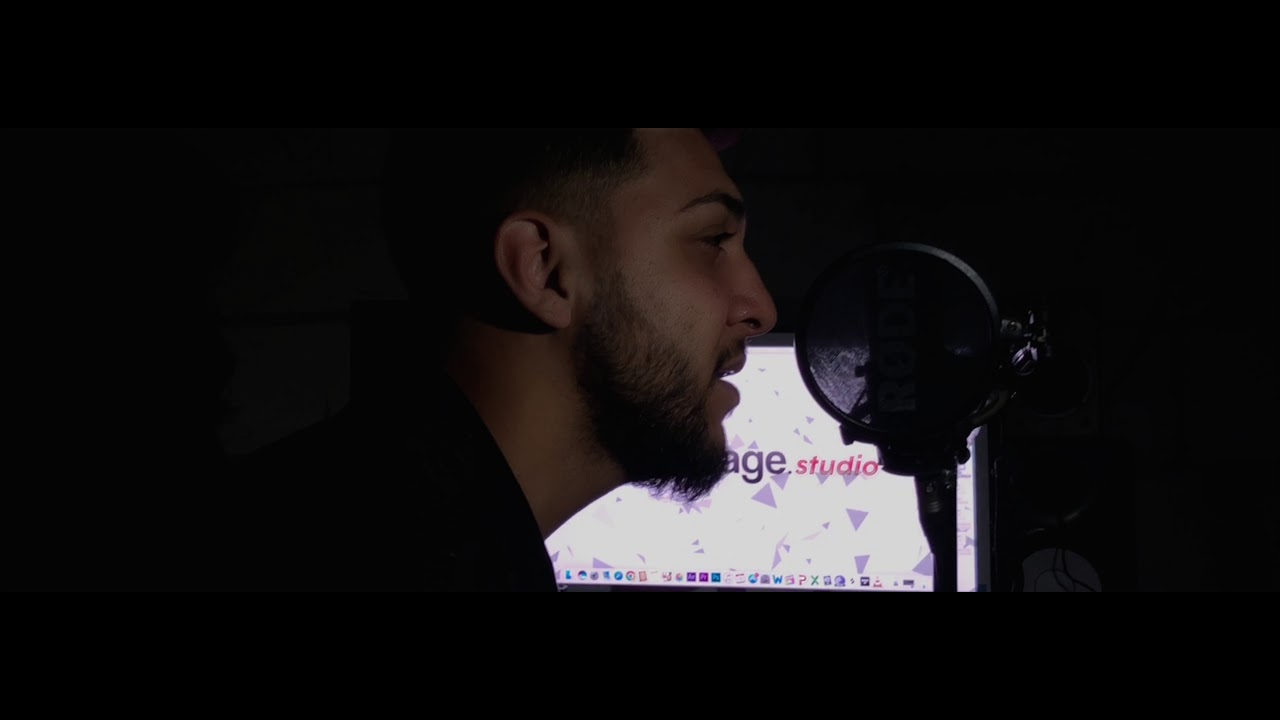 Alessio Marco - De-as mai avea o mica sansa - YouTube Music