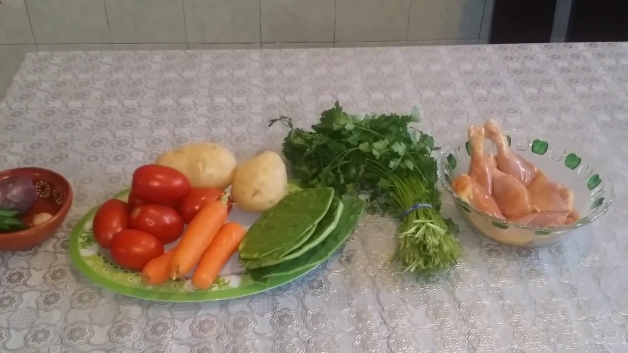 Pollo en caldillo de Jitomate con Verduras / recipe chicken in tomato ...