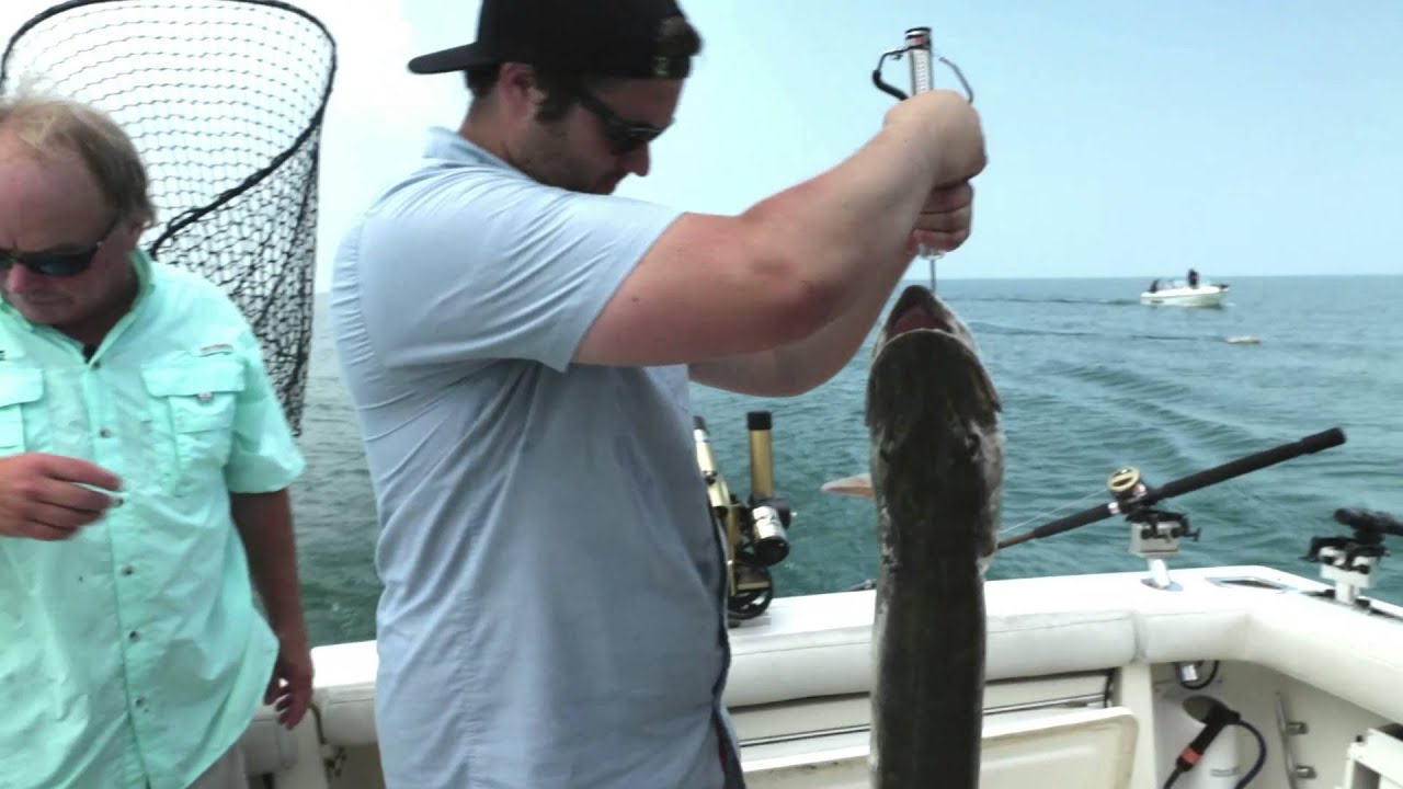 Muskie Fishing in Pure Michigan - YouTube