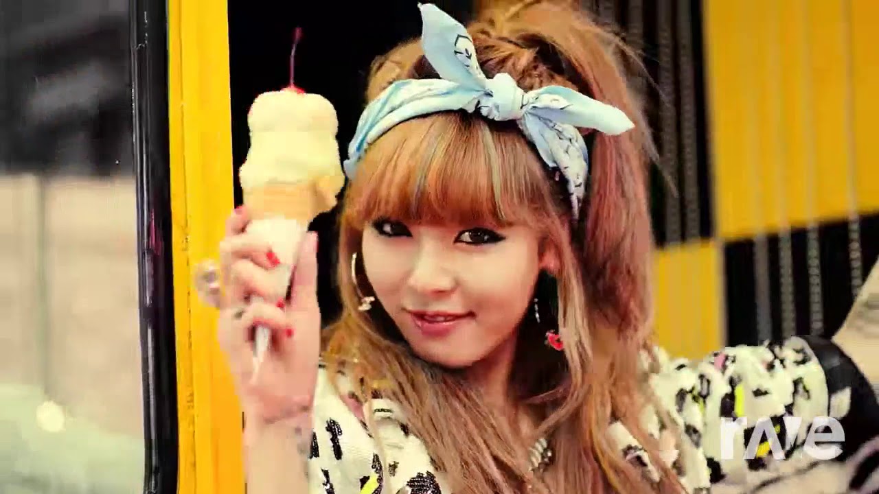 Mandy moore candy and Hyuna ice cream - YouTube