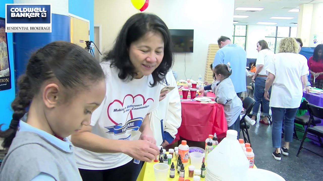 Coldwell Banker 2019 CBRB Cares Event - YouTube