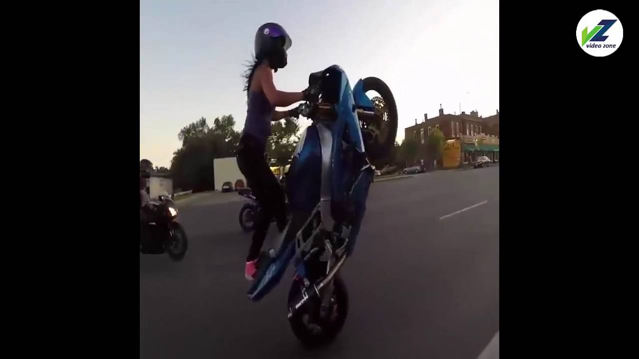 Girl Knows How To Work a Rice Rocket Like a Boss - YouTube