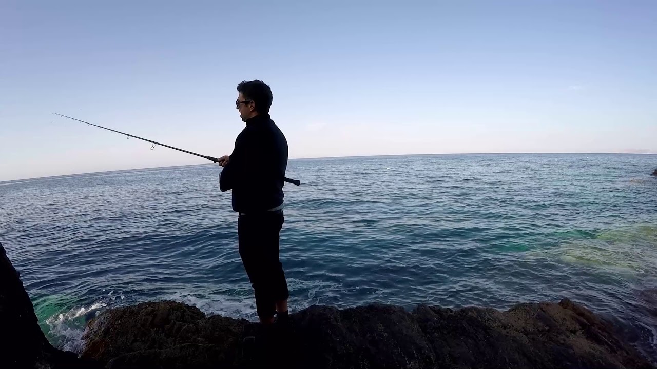 Shore Jigging-Testing for the first time the JIGGING MASTER -OCEAN GOD ...