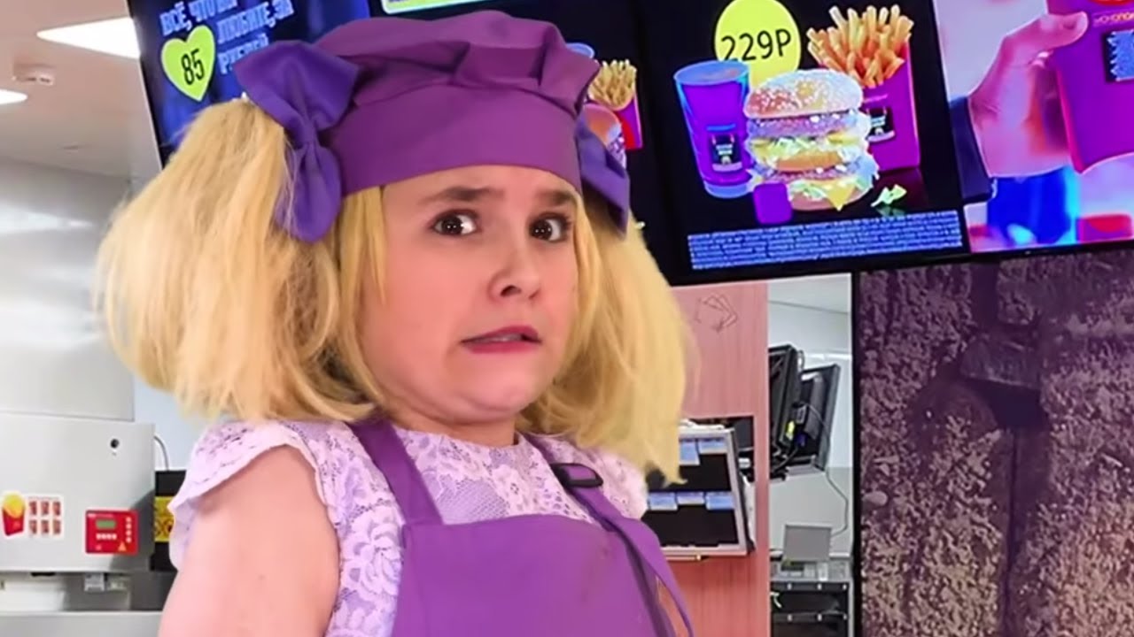 Princess Esme Has To Get A Job! | Kiddyzuzaa - Princesses In Real Life ...