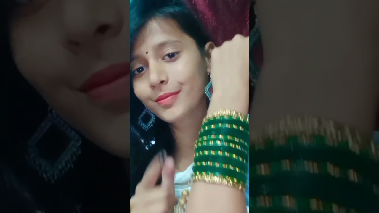 Kon Kon Apni Mami Ki Purani Chudio Se Esa Karta Hai 😛🥰pallavithakur Youtubeshortsshortvideo