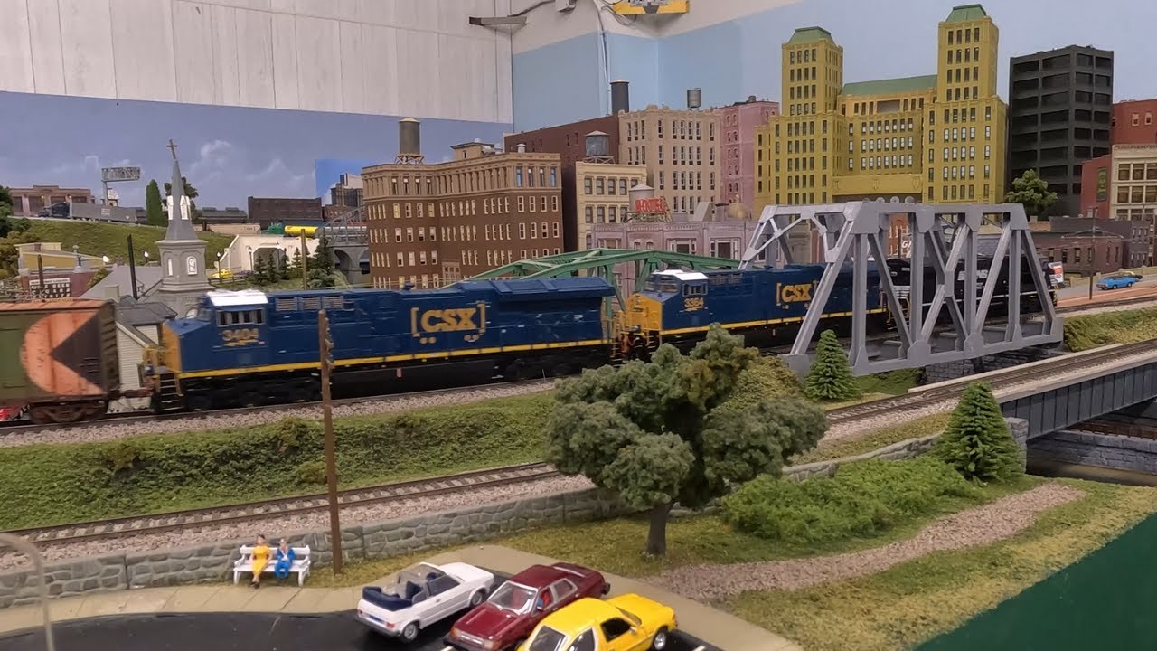 Explore This Realistic Model Railroad Layout! Modern CSX & NS Freight ...