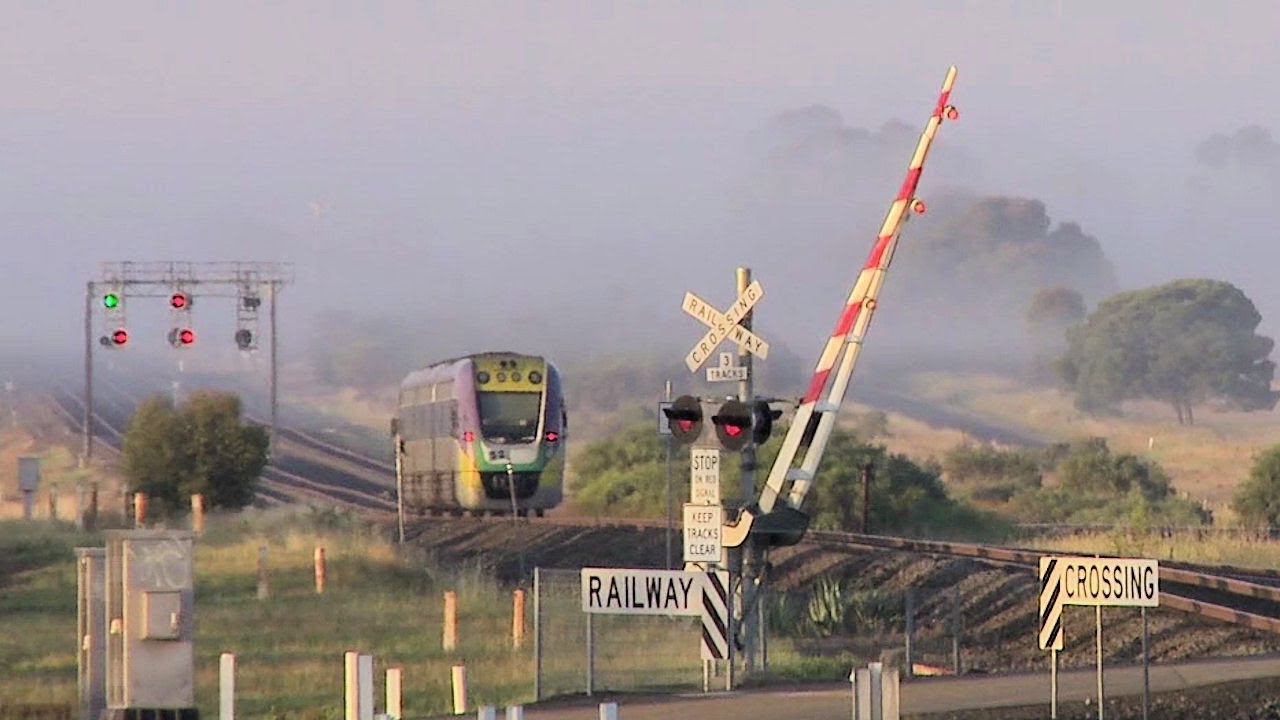 V/line Vlocity Passenger Train At Level Crossing - (8/12/2011 ...
