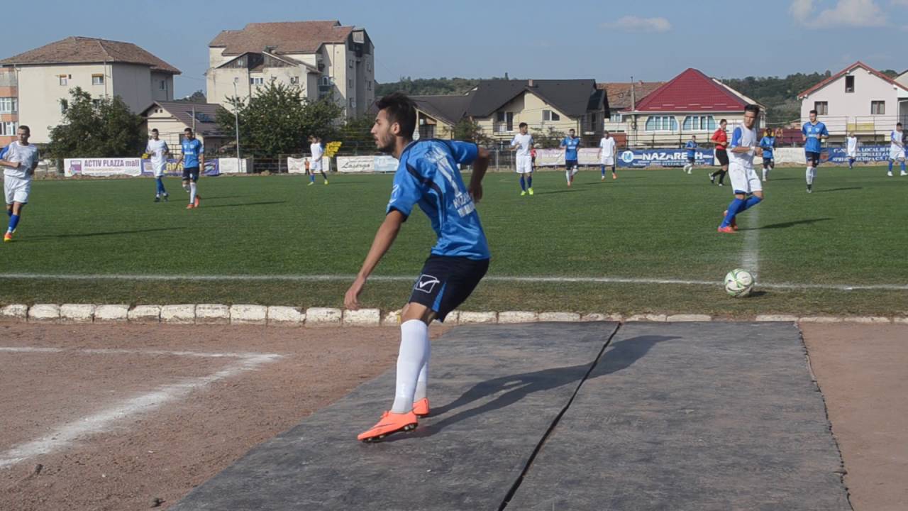 www.sportulsalajean.ro FC Zalau - Avantul Reghin, faza de joc - YouTube