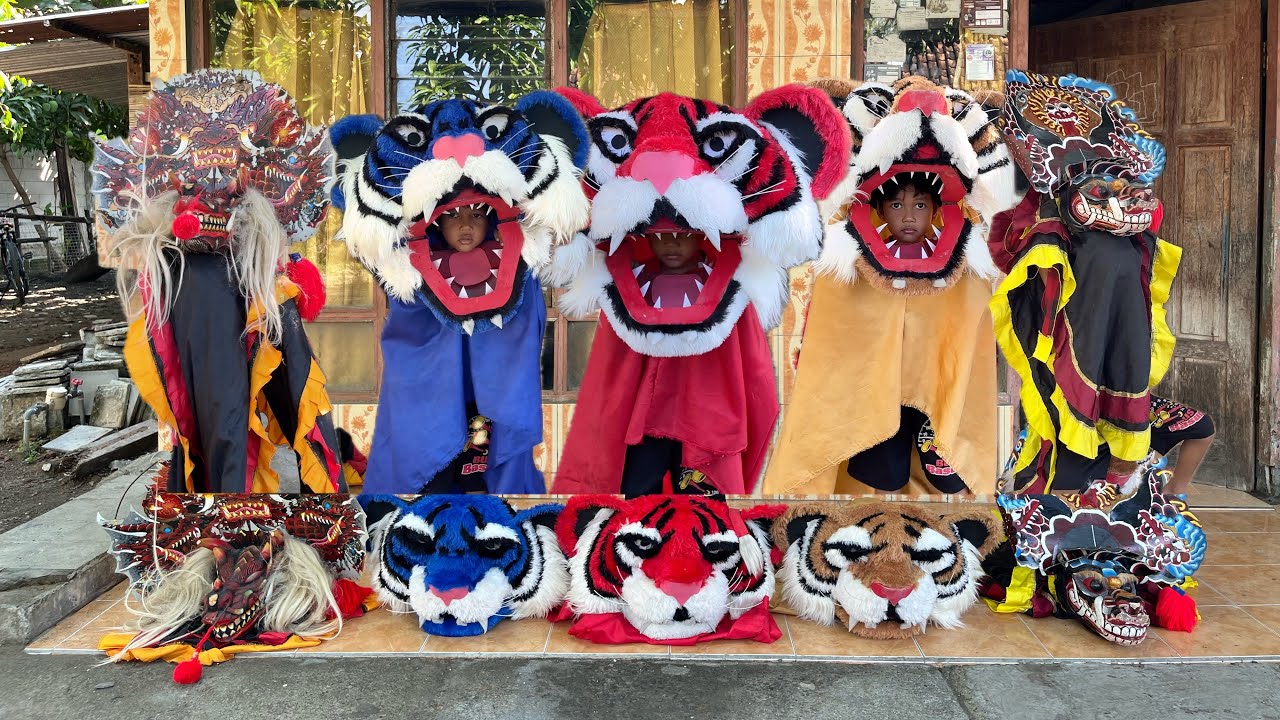 FAJAR NGREYEN MACAM MACAM BARONGAN MACAN MERAH,MACAN COKLAT,MACAN BIRU ...