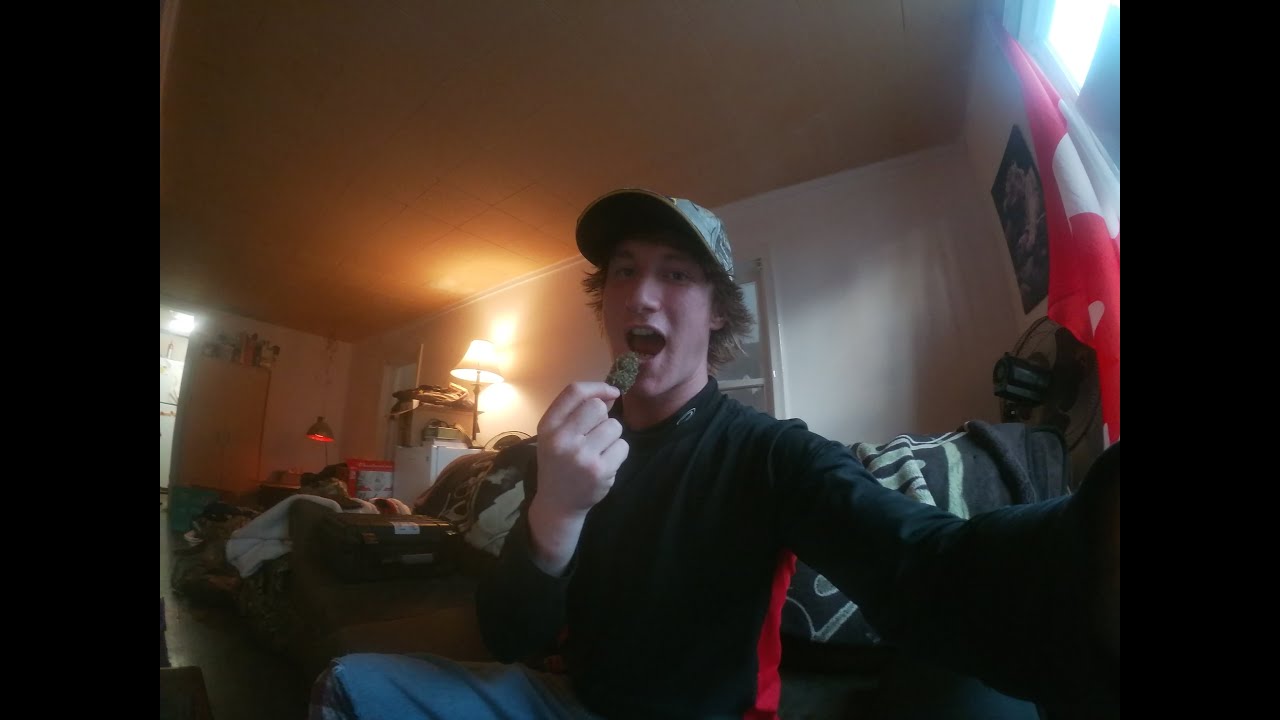 Will Eating Raw Cannabis Get You Stoned? - YouTube