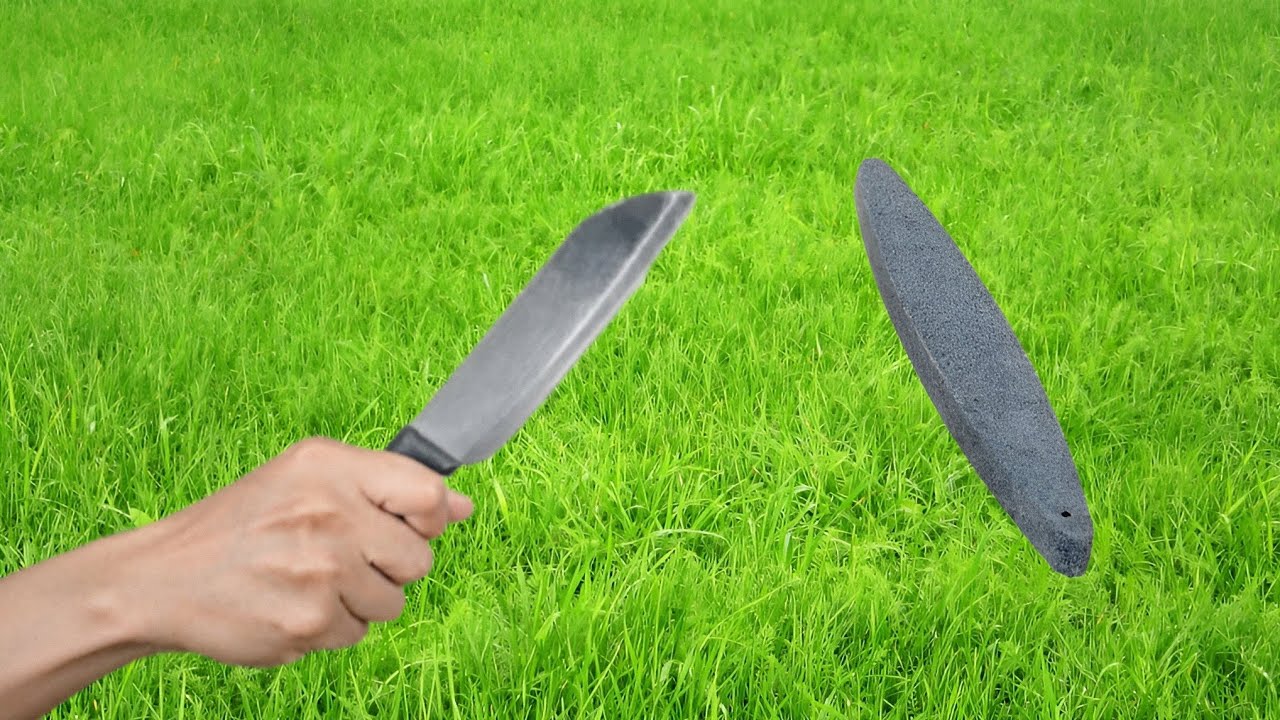 Sharpen your knives at home with this simple method - YouTube