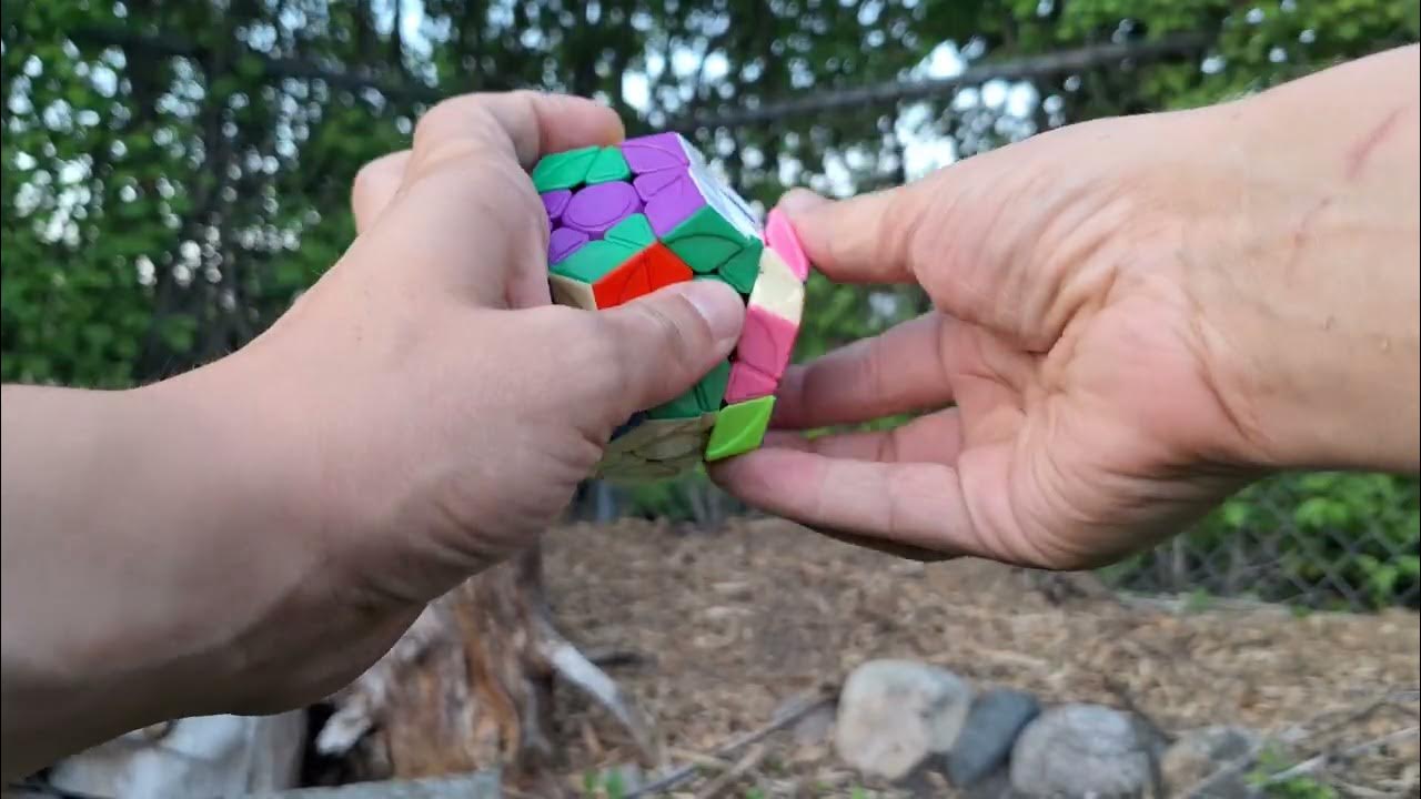 Day 188 year 8 (2742) - An easy megaminx pattern - YouTube