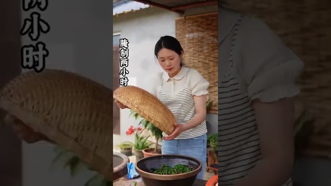 please comment down below what is she cooking - YouTube