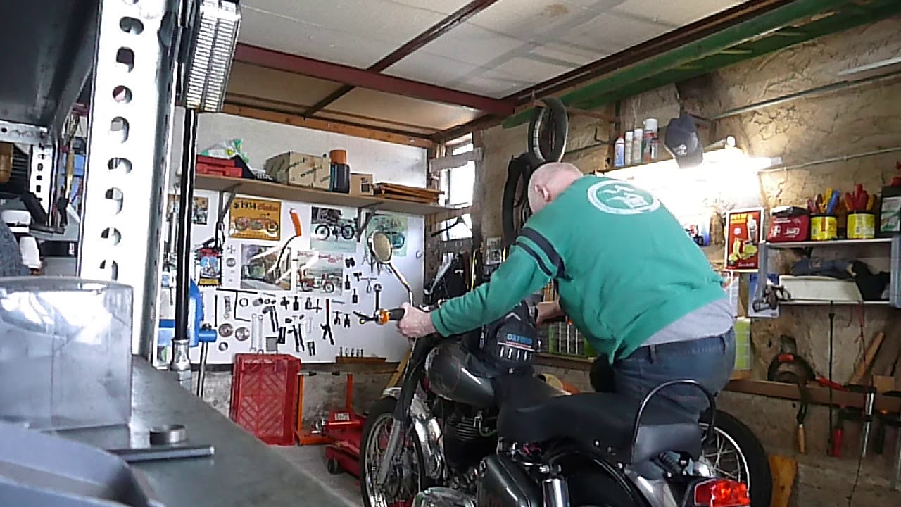 Less Sound - more Ground - YouTube