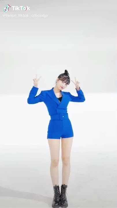 TWICE MOMO 'Kura Kura' Solo Dance on Tiktok - YouTube