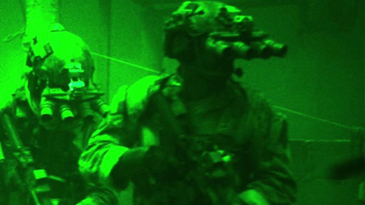 Modern Warfare 2 Radio Chatter - Guns Guns Guns - YouTube