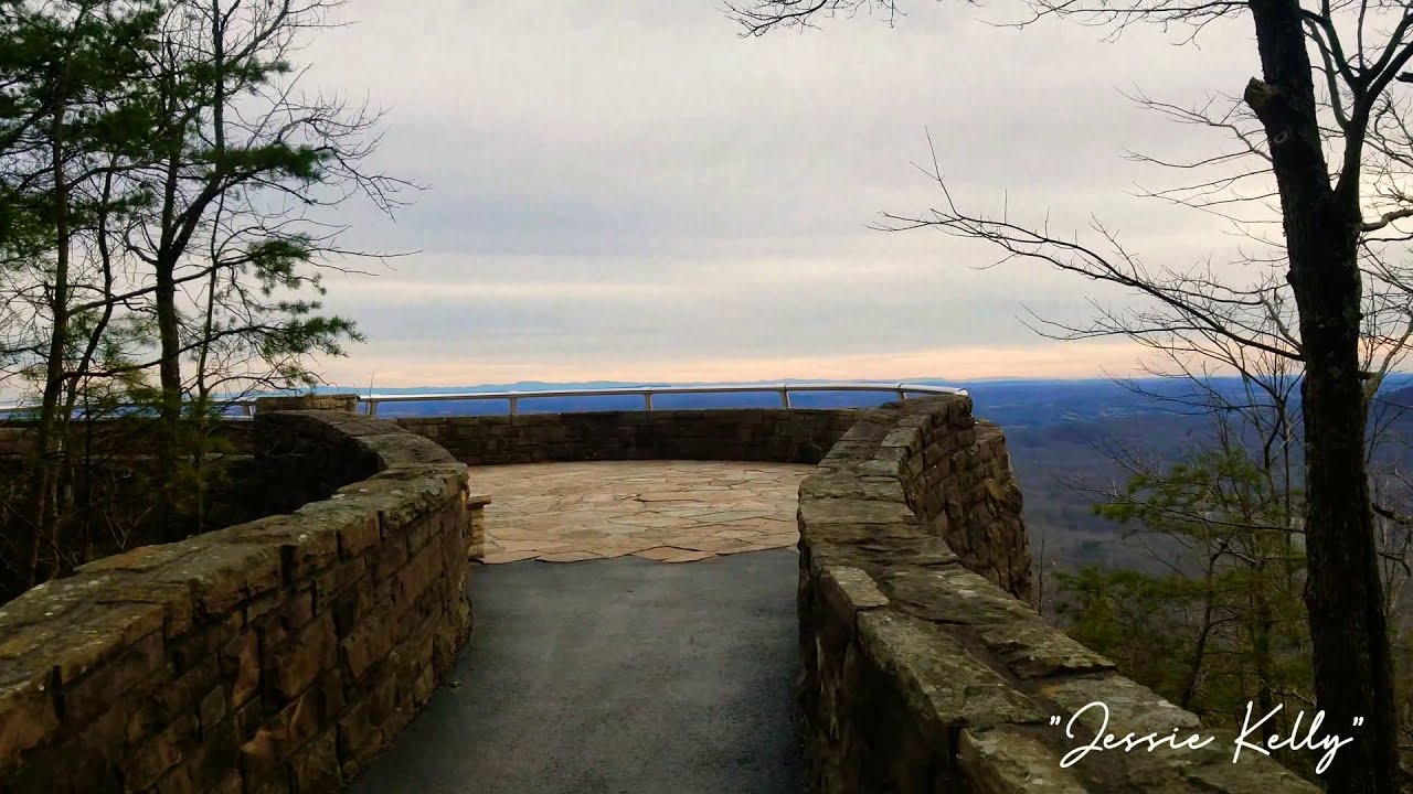 Walking out on the Pinnacle Overlook. KY/VA/TN - YouTube