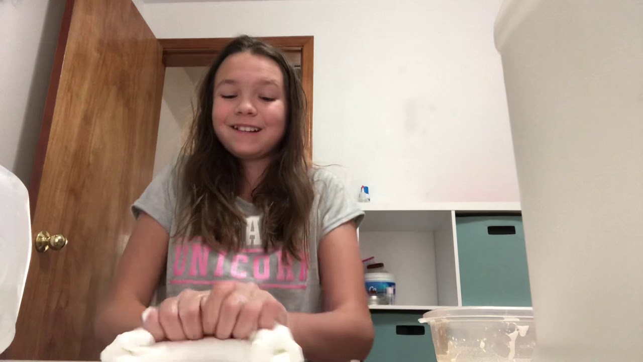 Making slime!!! Come join me on an adventure of beautiful ness - YouTube