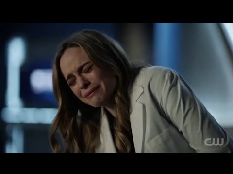 The Flash 8x13 Team Flash & Mark Mourn From Learning Killer Frost Died ...