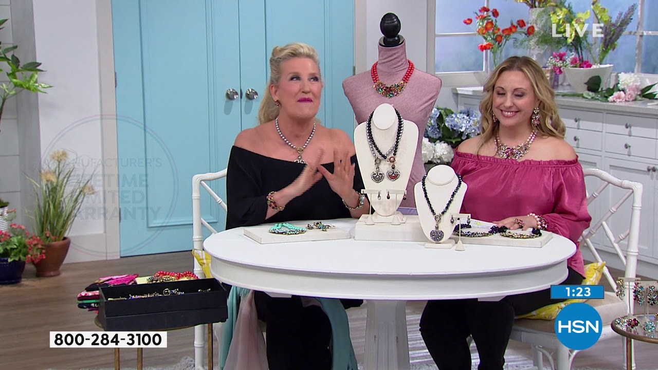 Heidi Daus "Distinguished Elegance" Jewelry Set - YouTube