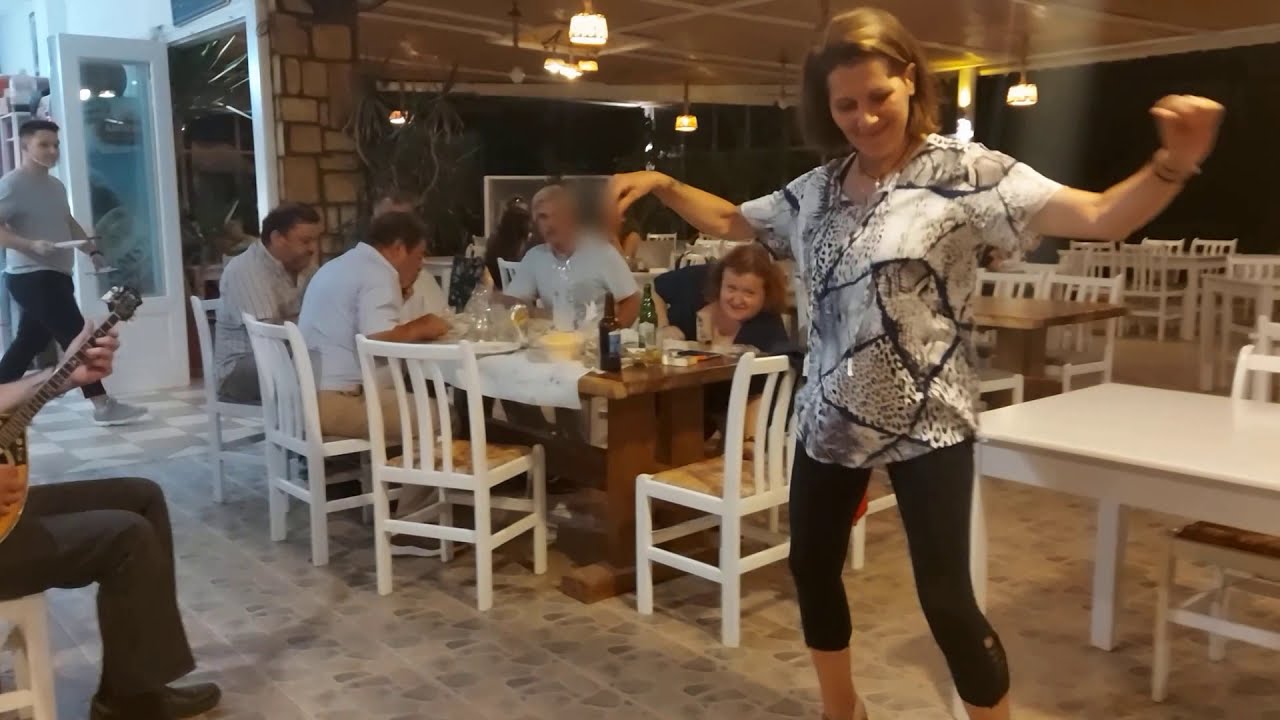Zeibekiko Song - Το πιο τίμιο ζεϊμπέκικο: Αυτή η γυναίκα χορεύει και ...