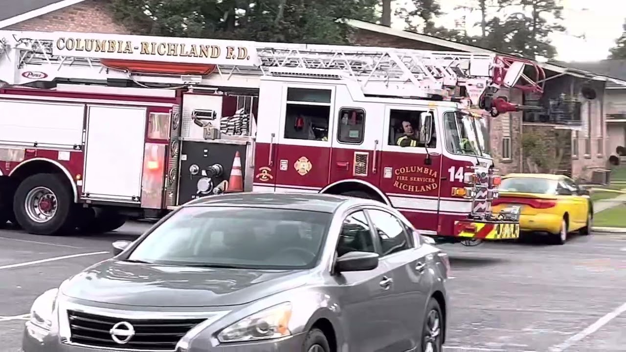 |Columbia Fire Department| E33, E14, L14, R1 *STRUCTURE FIRE* Units ...