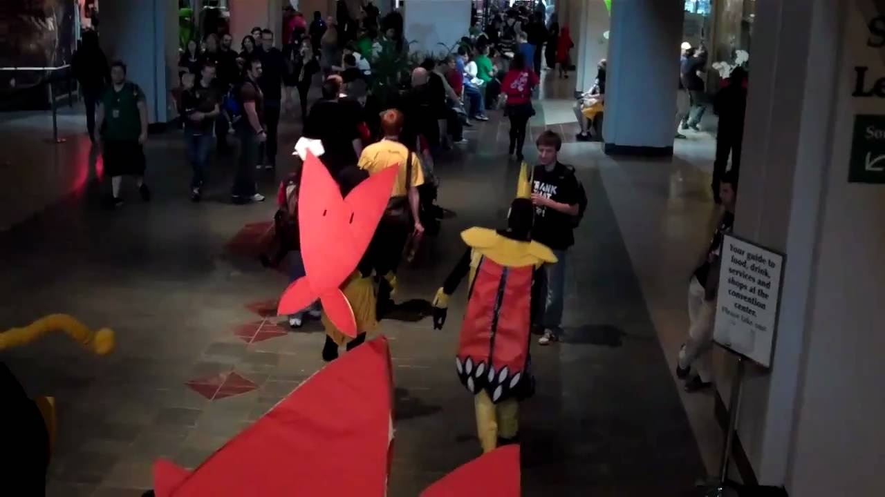 The Monarch & his Minions at PAX - YouTube