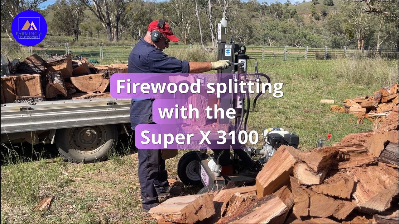 Firewood time Super X 3100 wood splitter in action - YouTube