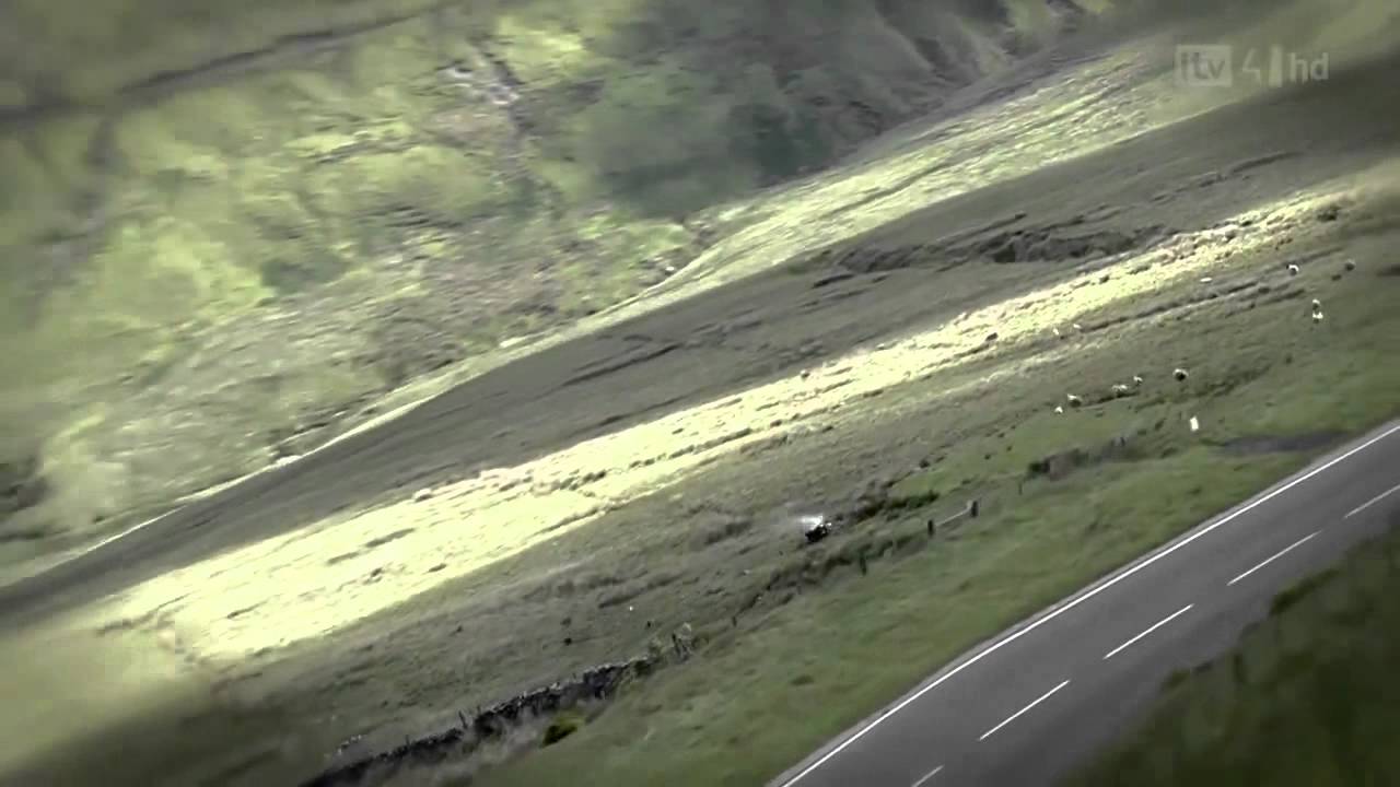 The Spectacular TT Crashes2of 4 IOM TT Isle of Man Motorcycle Road Race ...