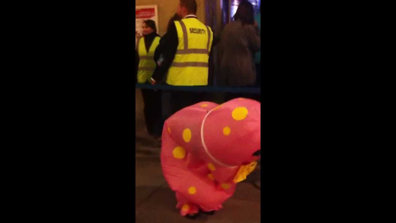 Reflex London gets a Miss Blobby... - YouTube